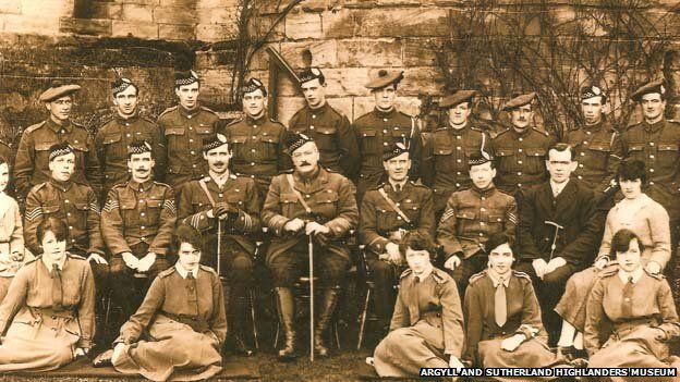 Stirling Castle's WW1 role remembered - BBC News