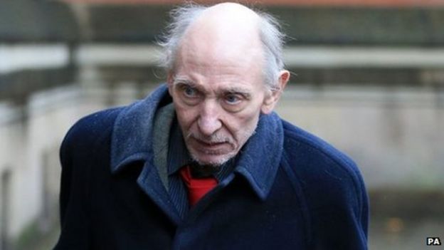 Ex-DJ Ray Teret 'raped girl with Jimmy Savile' - BBC News