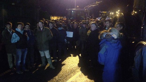 Bridgwater milk protest sees farmers block Morrisons depot - BBC News