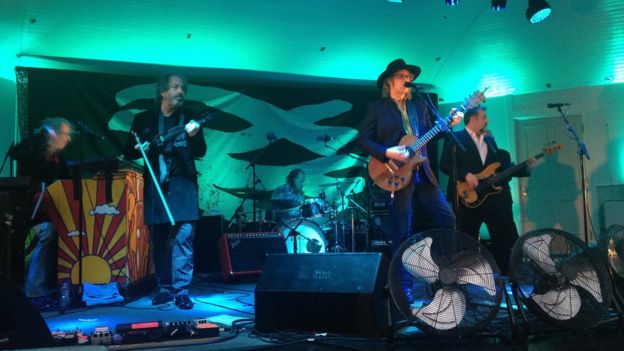 Waistcoat tribute to Wickerman founder Jamie Gilroy - BBC News