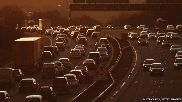 M4 roadworks in Berkshire to begin - BBC News