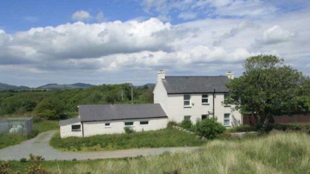 Ogwen Cottage and Towyn Camp outdoor centres to sell at auction - BBC News