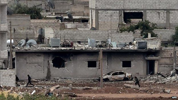 Islamic State 'being driven out of Syria's Kobane' - BBC News