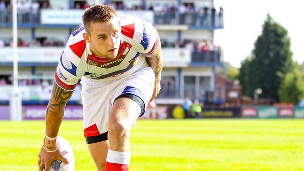 Max Jowitt: Wakefield Trinity full-back signs new three-year contract ...