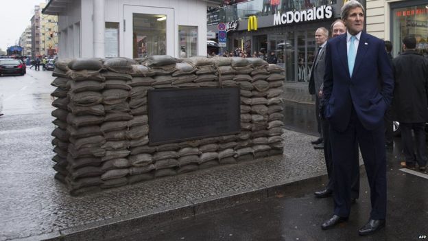 Day in pictures: 22 October - BBC News