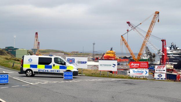 Lerwick Harbour cordoned off after cylinder fire - BBC News