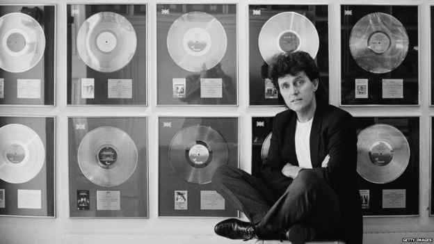 Alvin Stardust: Life and career in pictures - BBC News
