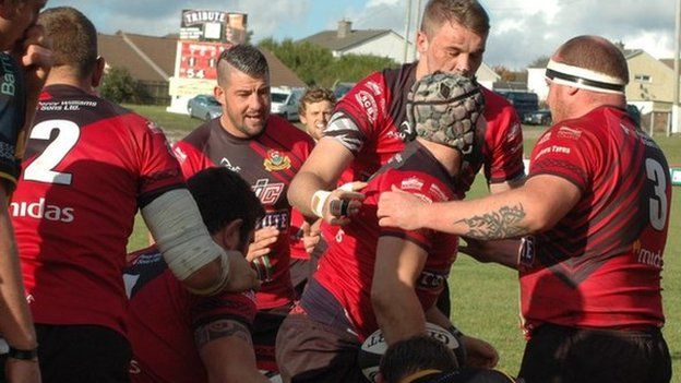 Redruth will miss absent winger Tom Notman, says Steve Larkins - BBC Sport