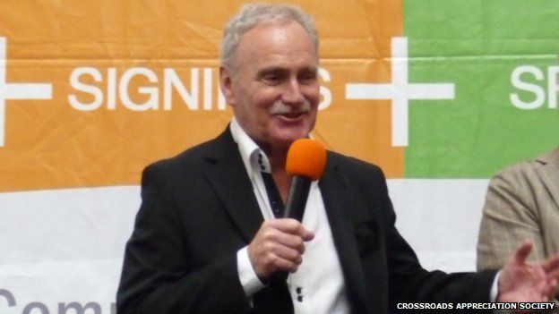 Crossroads fans mark 50th anniversary - BBC News