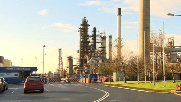 UK and Welsh governments worked closely on Murco deal - BBC News