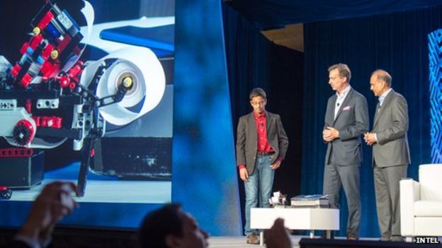 Tech giant Intel backs schoolboy inventor - BBC News