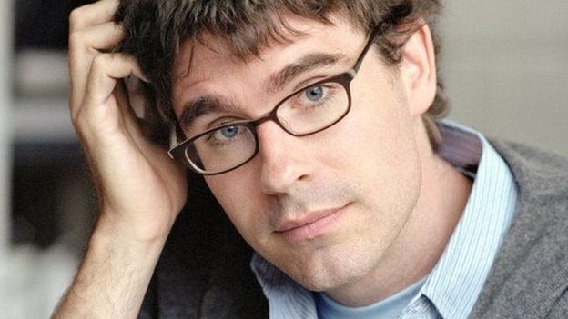 Joshua Ferris wins International Dylan Thomas prize - BBC News