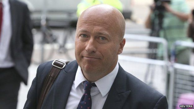 Ian Edmondson jailed over News of the World hacking plot - BBC News