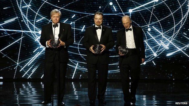 Breakthrough science prize: Big names add glitz to ceremony - BBC News