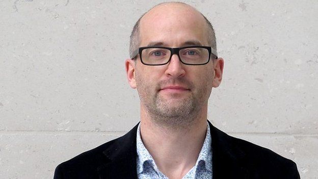 Materials book wins Royal Society Winton Prize - BBC News