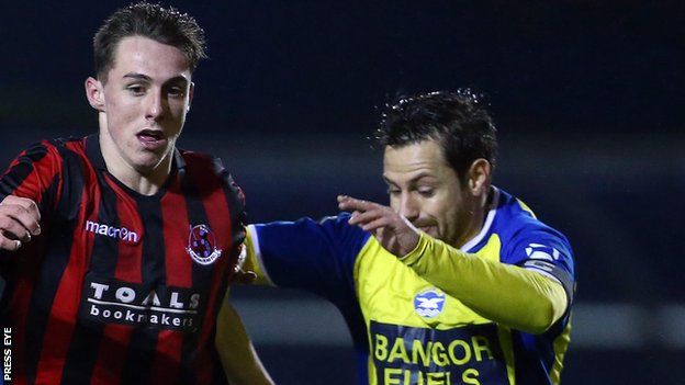 League Cup quarter-final: Bangor 4-2 Crusaders - BBC Sport