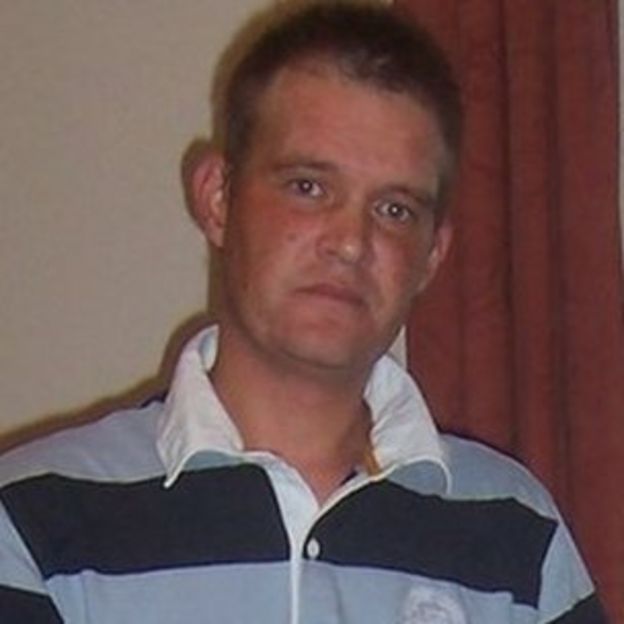 Warren Free murder: Sixth youth charged - BBC News