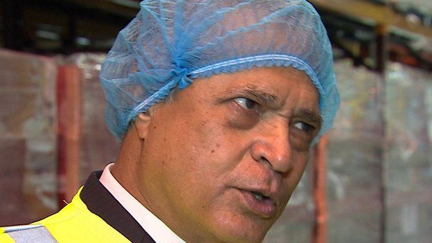 Rochester by-election: Rice, birds and immigration - BBC News