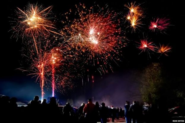 Your pictures: Fireworks - BBC News