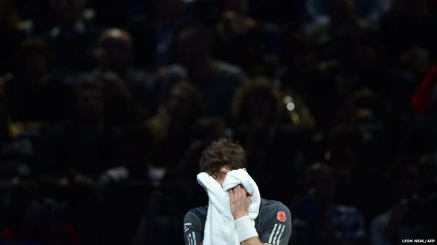 Day in pictures: 14 November 2014 - BBC News