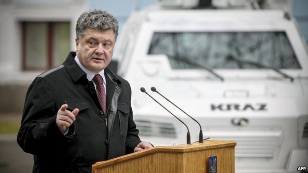 Poroshenko: Ukraine rebel areas to lose state services - BBC News