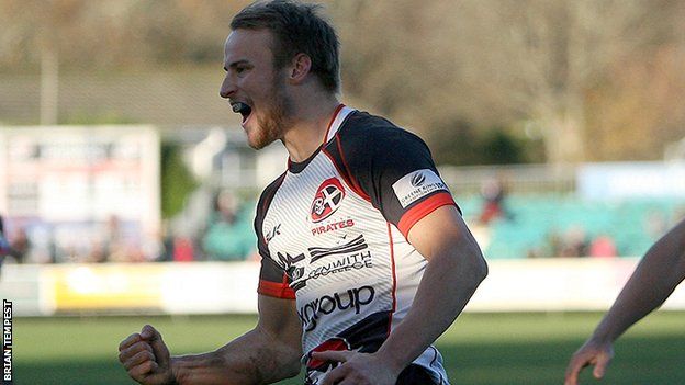 Cornish Pirates: Bedford victory leaves boss Ian Davies 'shocked' - BBC ...