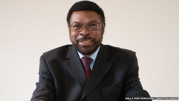 Namibia's electronic election woos young voters - BBC News