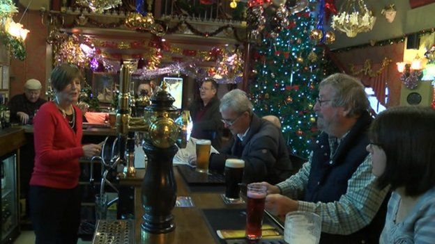The Angel in Ripley is 'England's most Christmassy pub' - BBC News