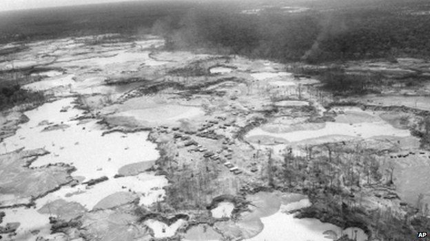 Amazon indigenous land loss threatens climate, says study - BBC News