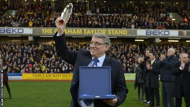 Ex-England boss Graham Taylor 'honoured' by Watford gesture - BBC Sport
