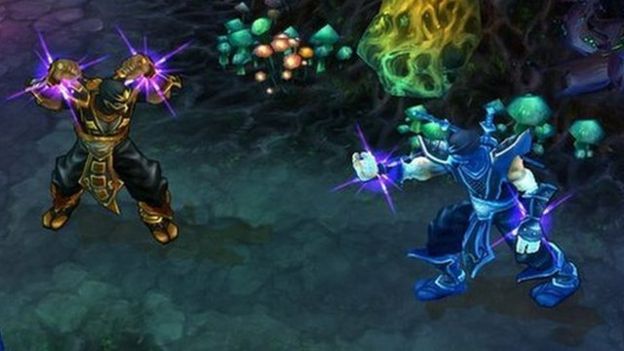 League of Legends: Bidding war over e-sports team - BBC News