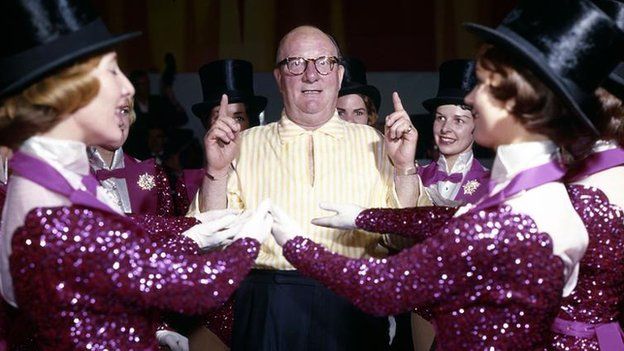 Billy Cotton: A life less ordinary - BBC News