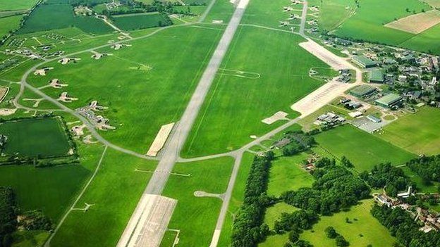RAF Coltishall £50m solar farm begins power generation - BBC News