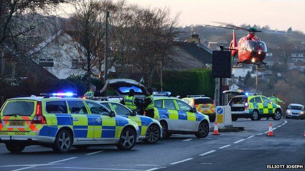 Dunvant Road, Swansea: Driver in medical emergency dies - BBC News