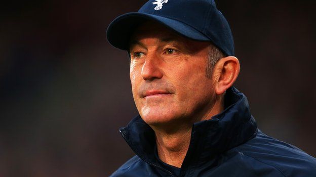 West Brom: Paul Jewell and Dave Kemp join Tony Pulis at club - BBC Sport