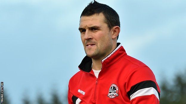 Steve Tully: Truro City 'good enough' to make play-offs - BBC Sport