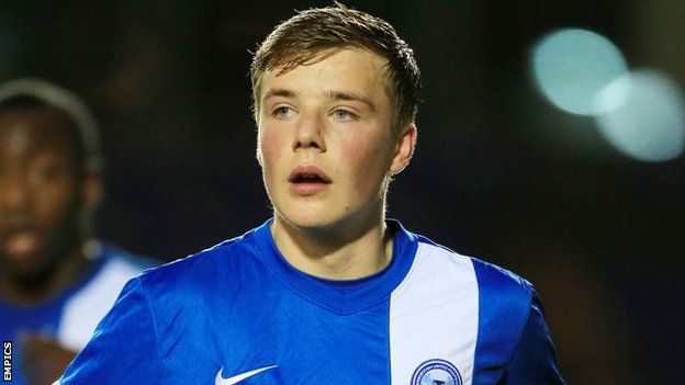 Peterborough United pair make Stevenage switch - BBC Sport