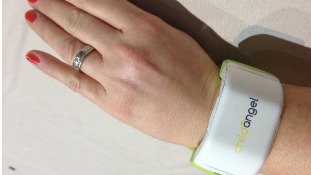 CES 2015: Should we be tracking our children? - BBC News