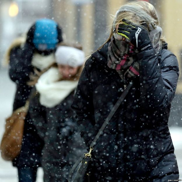 Day in pictures: 9 January 2015 - BBC News