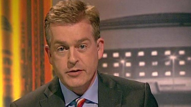 Mark Carruthers stands down as Lyric Theatre chairman - BBC News