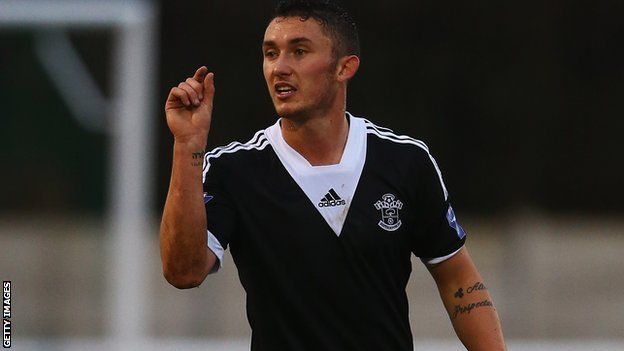 Carlisle United extend Matt Young stay from Sheffield Wednesday - BBC Sport