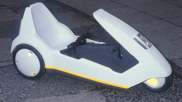 Sinclair C5 owners mark 30th anniversary - BBC News
