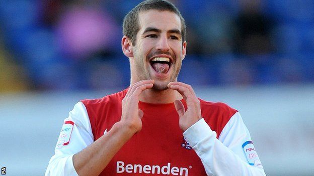 Matty Blair: Mansfield Town winger inspired by brother Ross - BBC Sport