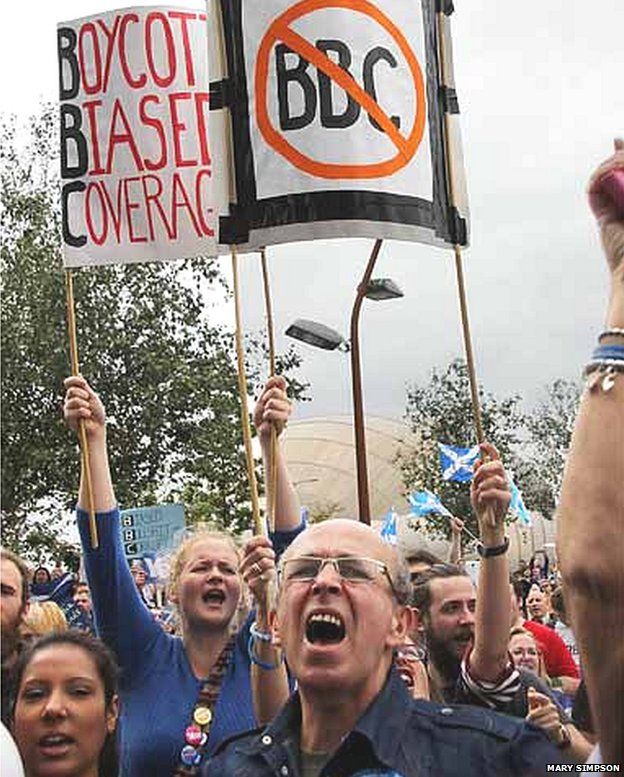 Democracy Day: Your protest posters - BBC News