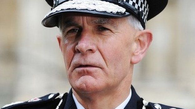 Anthony Grainger: Mother loses legal challenge over court case - BBC News