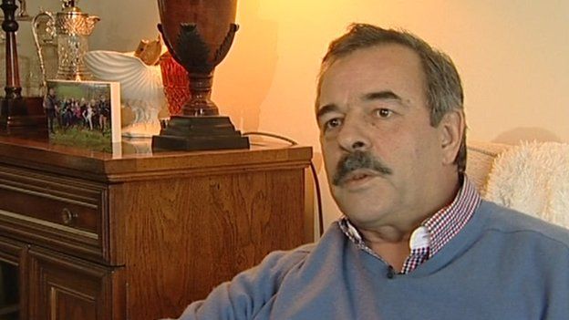 Isaac Nash Trust raises £80,000 for Kirkburton skate park - BBC News