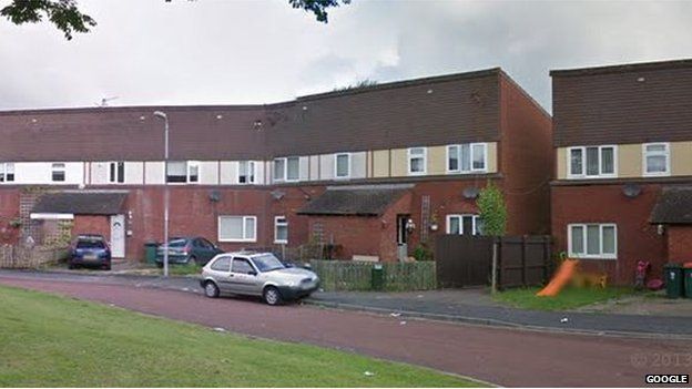 Cyclist shot in face and has bike stolen in Newport robbery - BBC News