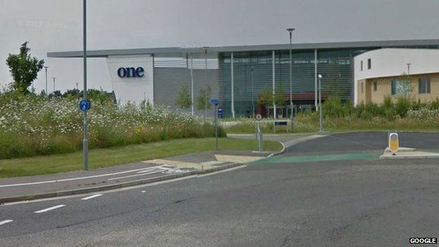 Suffolk One sixth form college facing 20% cuts - BBC News