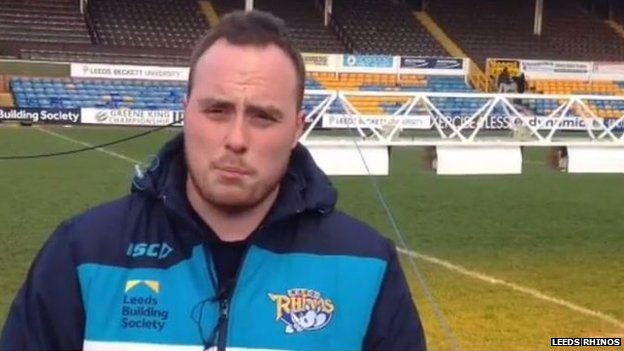 Cannabis factory raid helps Leeds Rhinos grow grass - BBC News