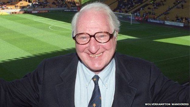 Sir Jack Hayward funeral: Wolverhampton pays respects - BBC News
